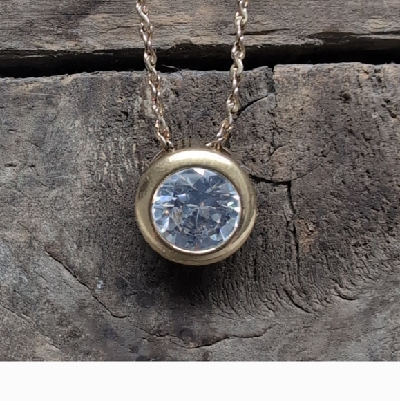 Avon | Jewelry | Vintage Avon Gold Pendant Necklace With Clear Stone ...